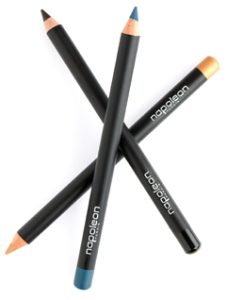 Pencil Eyeliner –Best, How to Apply, Wear, Use, Tips, Pros, Cons, and ...