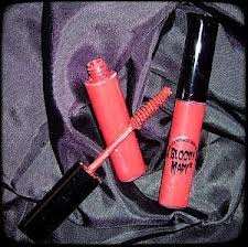 Colored Mascara – Best Purple, Brown, Green, Red, White, Gold, Yellow ...