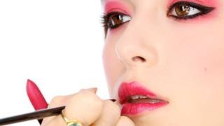 Red Eyeshadow – Best Looks, Brands, How Apply Tutorial, Choose, Tips ...